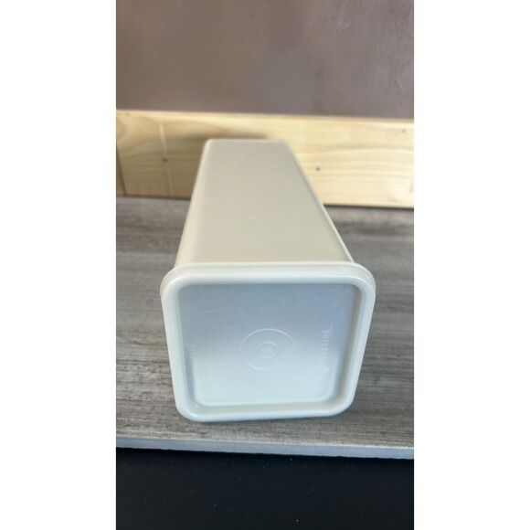 Tupperware | Kitchen | Vintage Tupperware Cheese Cracker Storage ...